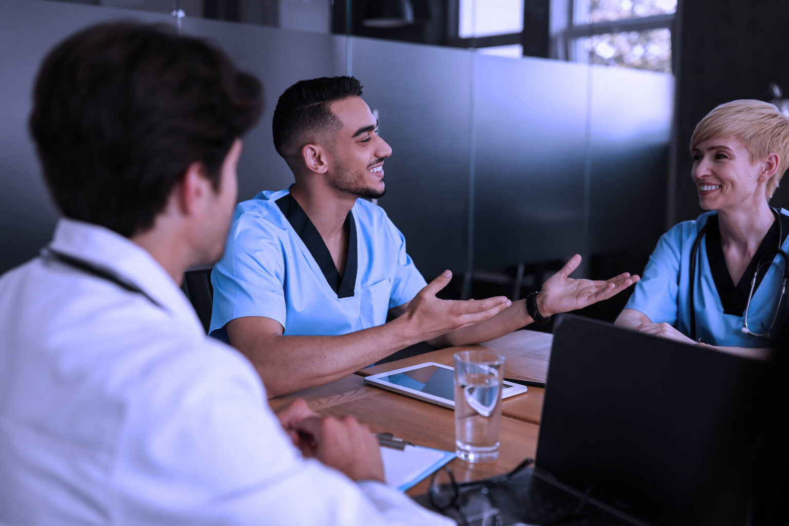 Building Trust and Credibility in Medical Device Sales - IML